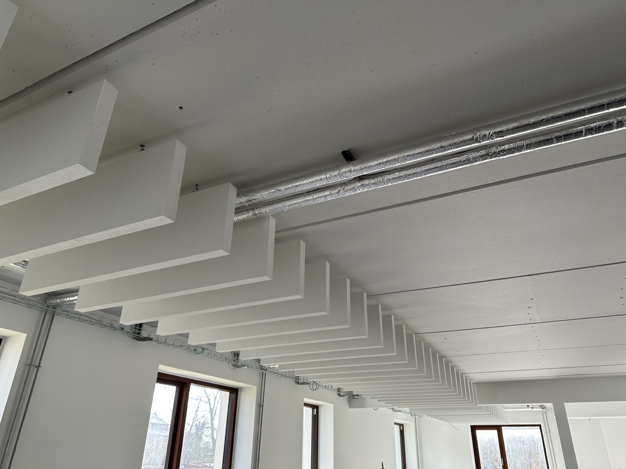 Akustik Bafler til loft montering. » Noiseaway.dk